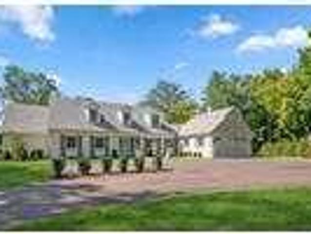 4 bedroom in Winnetka Illinois 60093