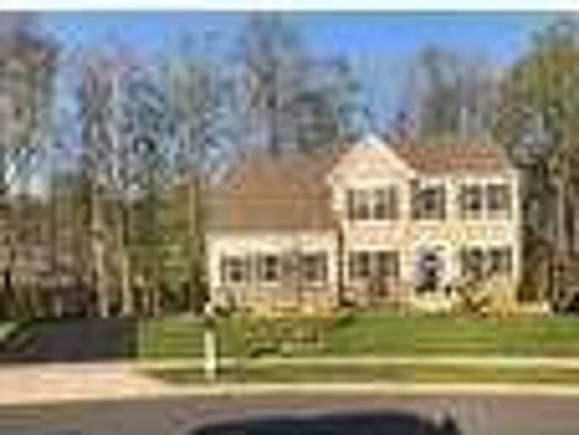 4 bedroom in Townsend Delaware 19734