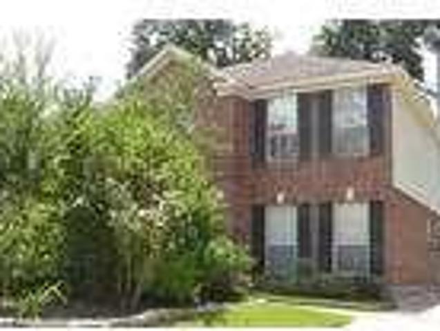 4 bedroom in The Woodlands TX 77380