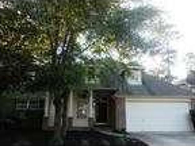 4 bedroom in The Woodlands TX 77384