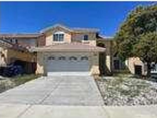 4 bedroom in Victorville CA 92392
