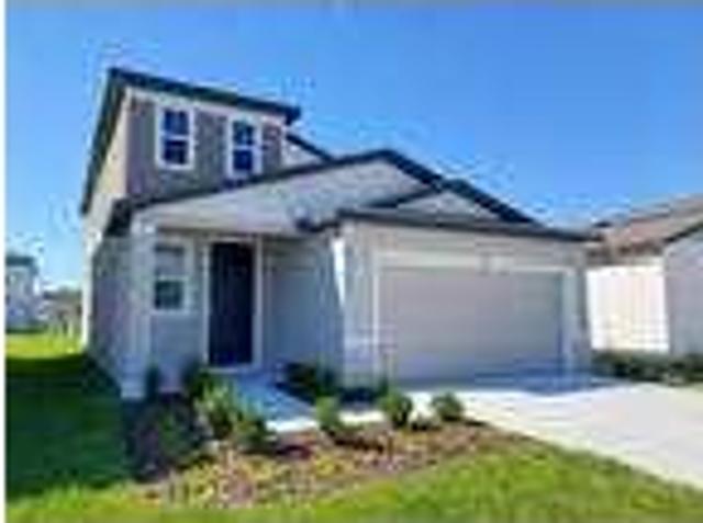 4 bedroom in Zephyrhills Florida 33541