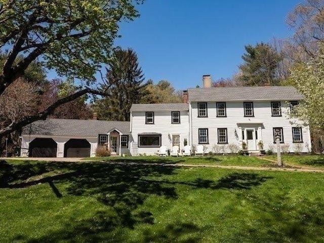 4 bedroom, Ipswich MA 01938 103224370