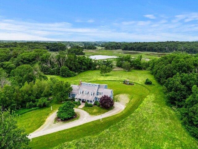 4 bedroom, Ipswich MA 01938 104688980