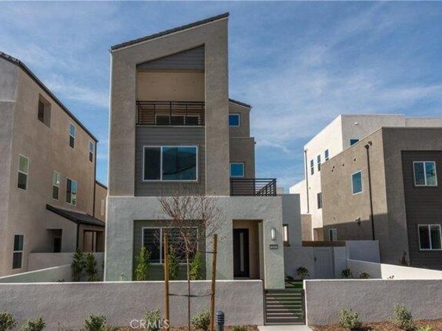 4 bedroom, Irvine CA 92618 88324336