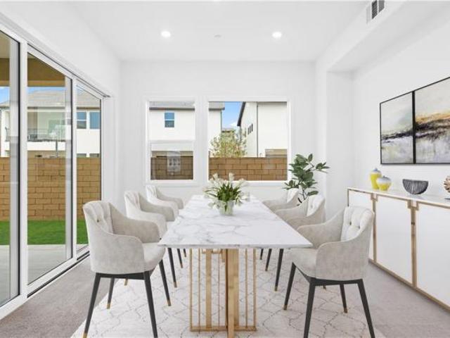 4 bedroom, Irvine CA 92618 88504071