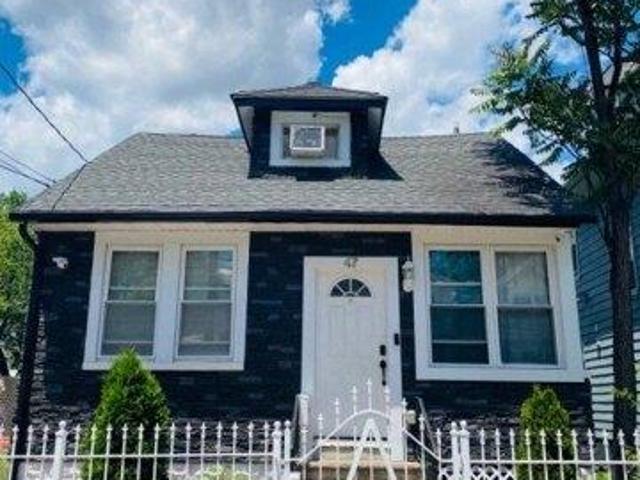 4 bedroom, Irvington NJ 07111 103158307