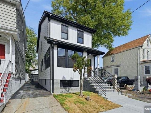 4 bedroom, Irvington NJ 07111 104689092