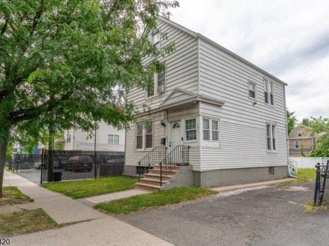 4 bedroom, Irvington NJ 07111 104717099