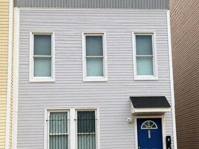 4 bedroom, Irvington NJ 07111 104835359