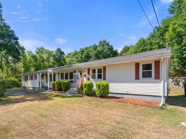 4 bedroom, Johnston RI 02919 104234787