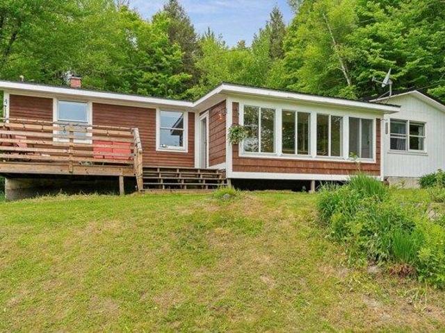 4 bedroom, Johnson VT 05656 104789805