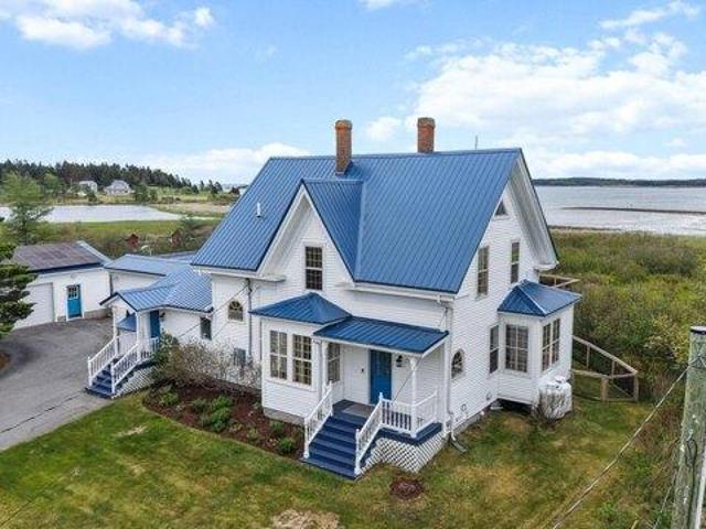 4 bedroom, Jonesport ME 04649 104352572