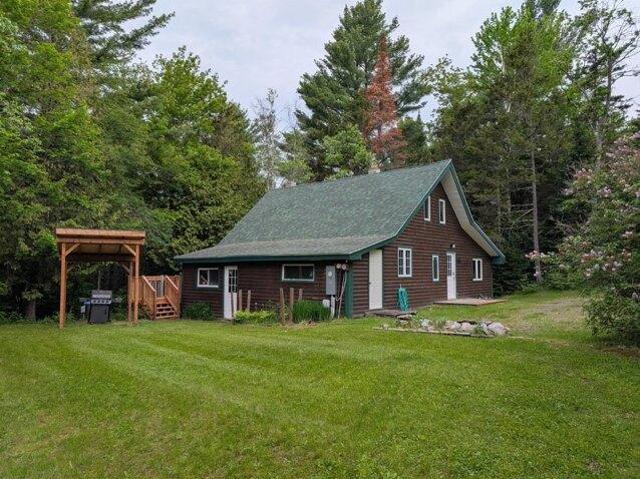 4 bedroom, Jay VT 05859 103969253