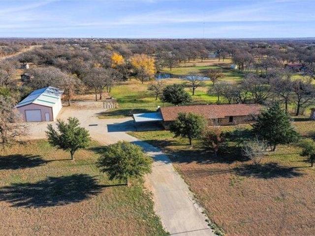 4 bedroom, Jacksboro TX 76458 88833447