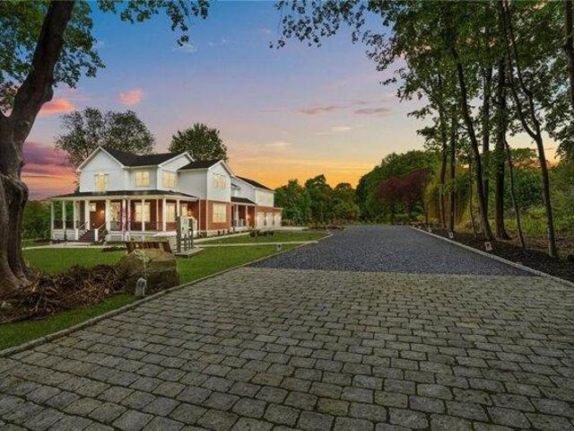 4 bedroom, Jamestown RI 02835 LS103019356