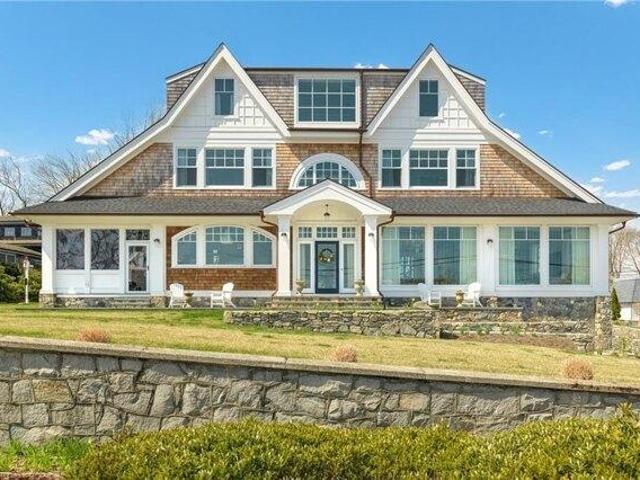 4 bedroom, Jamestown RI 02835 103033849