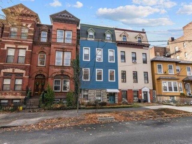 4 bedroom, Jersey City NJ 07304 102256170