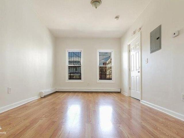 4 bedroom, Jersey City NJ 07305 104606789