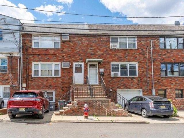 4 bedroom, Jersey City NJ 07306 104543937