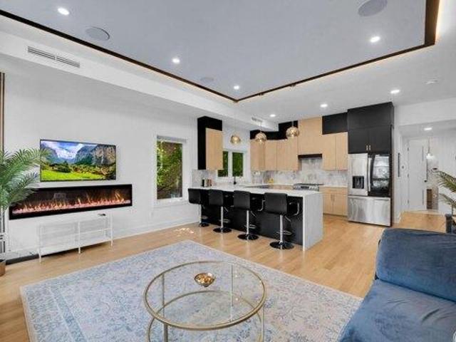 4 bedroom, Jersey City NJ 07306 104719149
