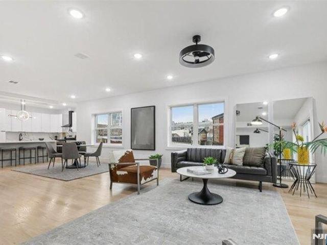 4 bedroom, Jersey City NJ 07306 LS101603010