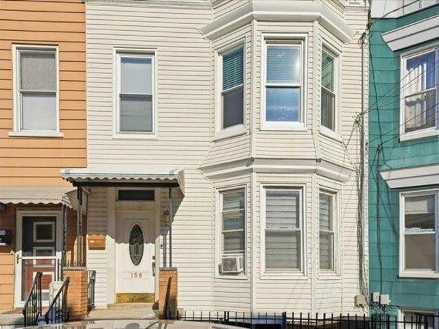 4 bedroom, Jersey City NJ 07306 LS101857598
