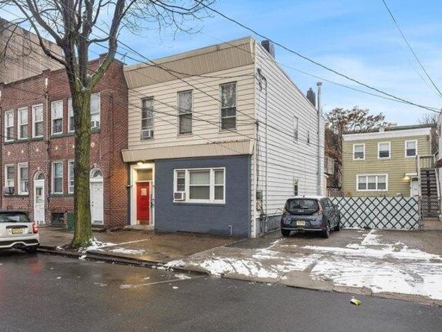 4 bedroom, Jersey City NJ 07306 LS101898054