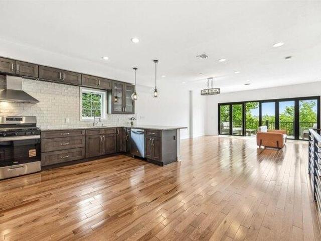 4 bedroom, Jersey City NJ 07307 104567269