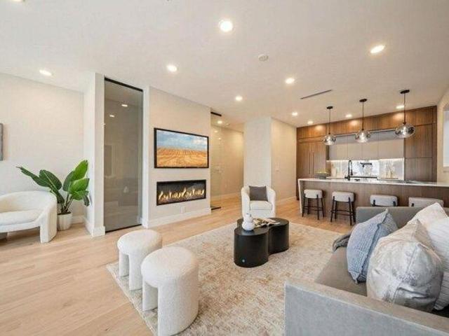 4 bedroom, Jersey City NJ 07307 104569862