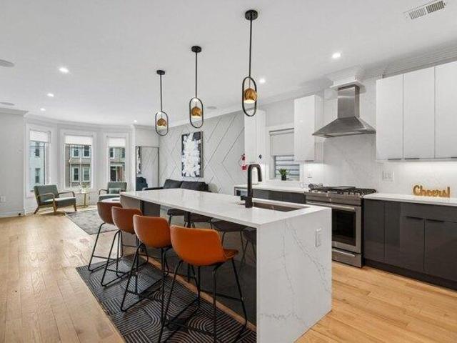 4 bedroom, Jersey City NJ 07307 102708235