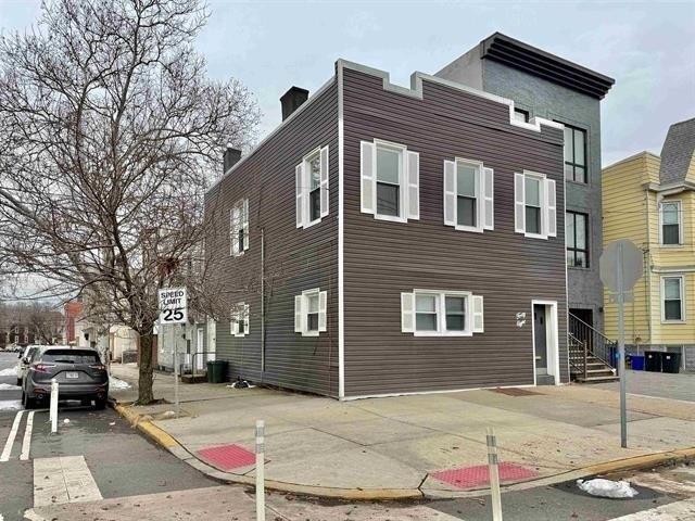 4 bedroom, Jersey City NJ 07307 LS101749728