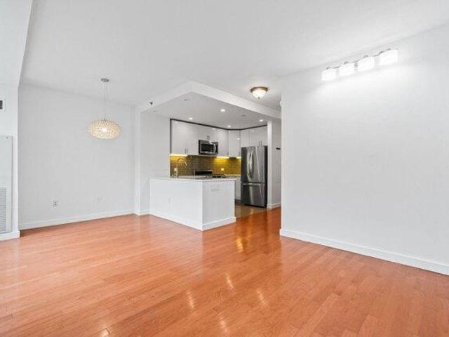 4 bedroom, Jersey City NJ 07310 LS101631075