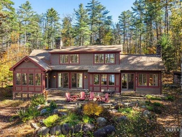 4 bedroom, Onchiota NY 12989 89460194
