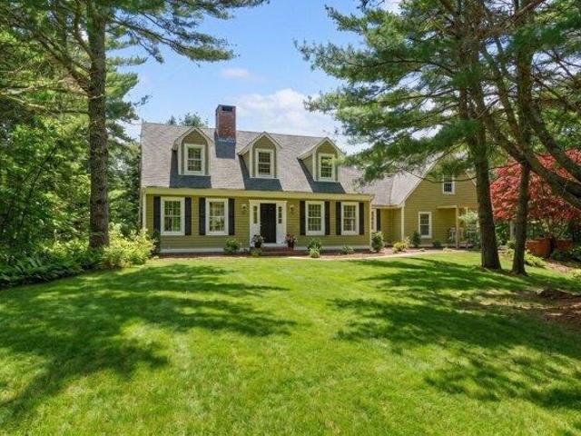 4 bedroom, Oak Bluffs MA 02557 102448095