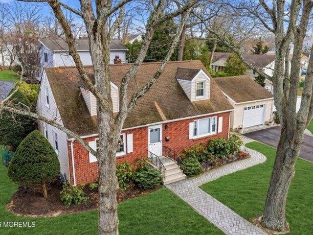 4 bedroom, Oakhurst NJ 07755 102564132