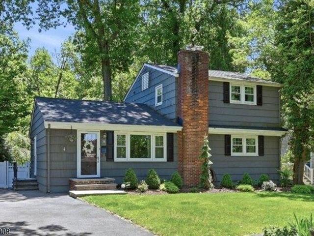 4 bedroom, Oakland NJ 07436 105516311