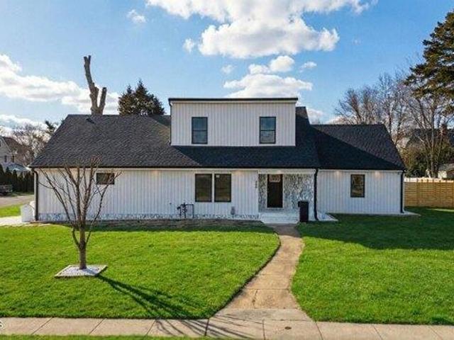 4 bedroom, Oceanport NJ 07757 102585429