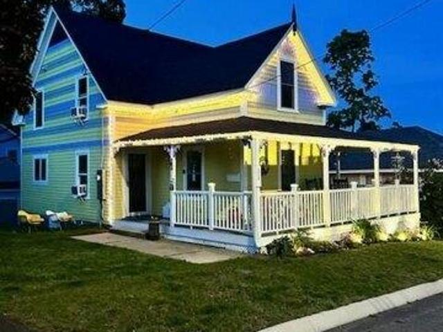 4 bedroom, Old Orchard Beach ME 04064 103016282