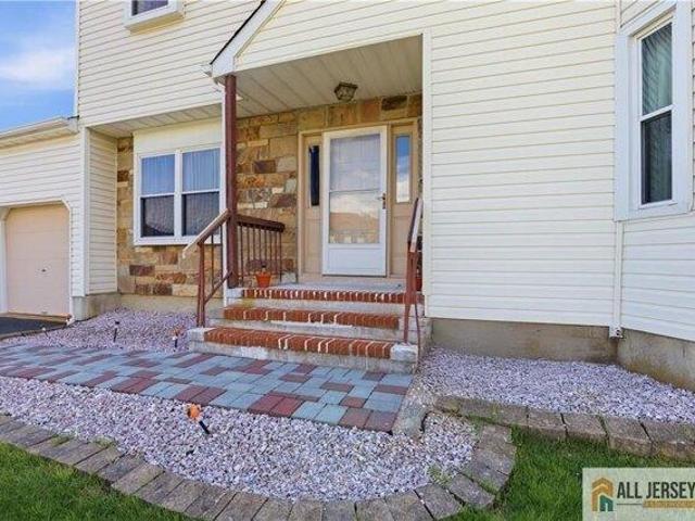 4 bedroom, Old Bridge NJ 08857 103620604