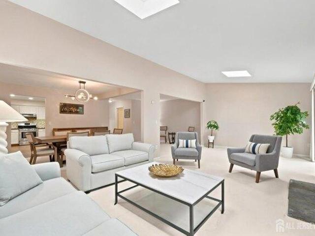 4 bedroom, Old Bridge NJ 08857 105203865