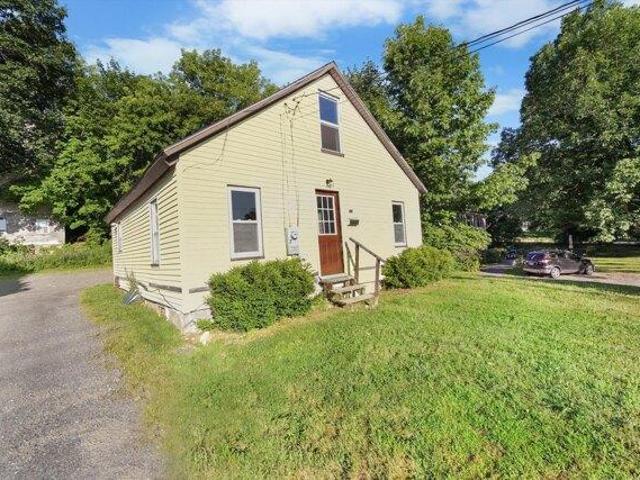4 bedroom, Old Town ME 04468 102119470