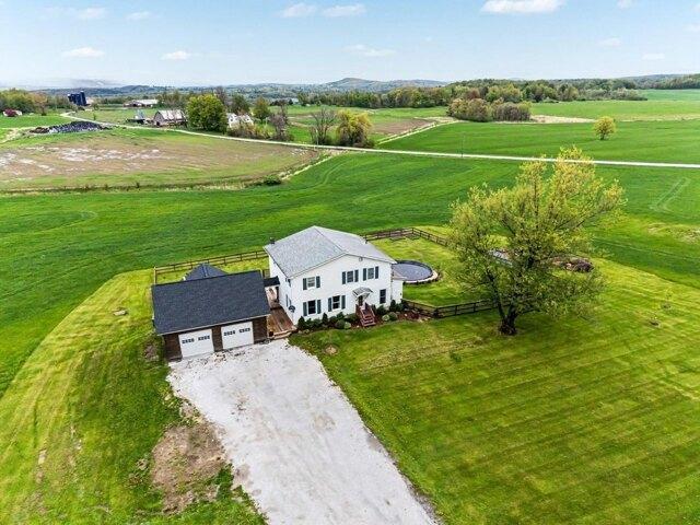 4 bedroom, Orwell VT 05760 102585646