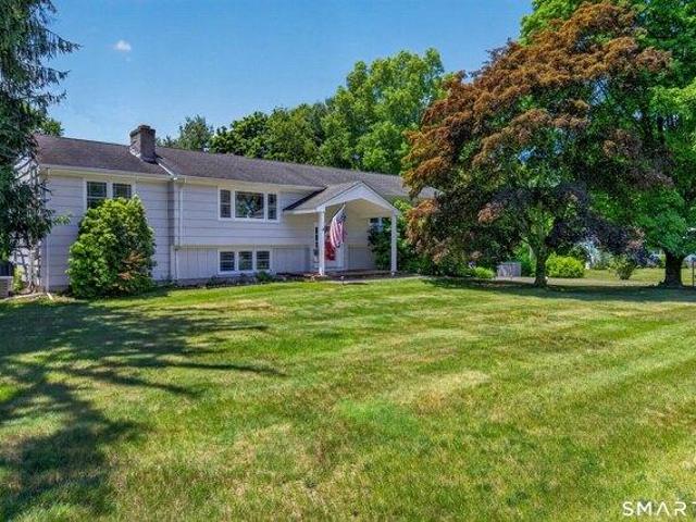 4 bedroom, Orange CT 06477 104409496