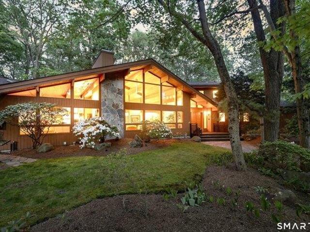 4 bedroom, Orange CT 06477 104541742