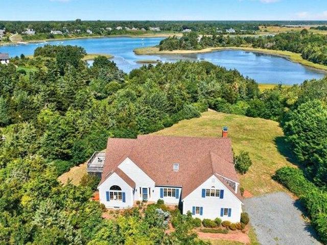 4 bedroom, Orleans MA 02653 105660123