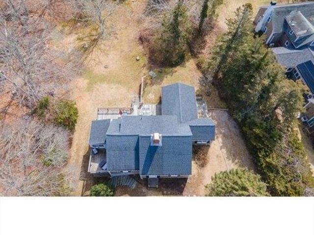 4 bedroom, Orleans MA 02653 105115875