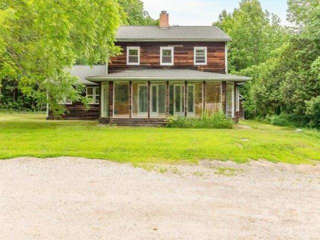 4 bedroom, Orono ME 04473 LS102255860