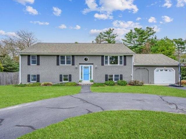 4 bedroom, Osterville MA 02655 102445871