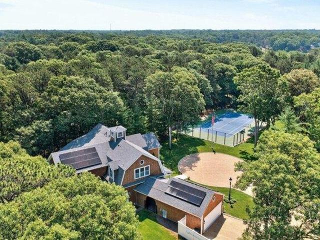 4 bedroom, Osterville MA 02655 105080657